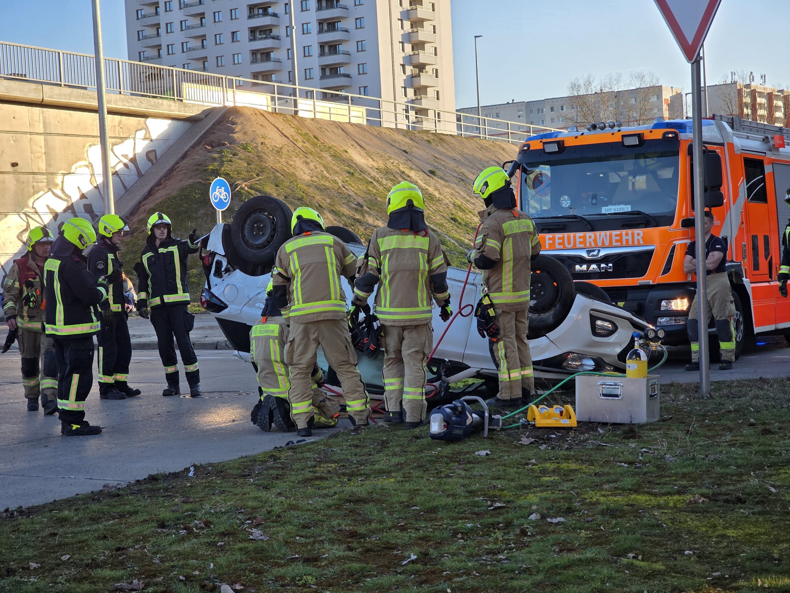 Schwerer Verkehrsunfall Marzahn Heute